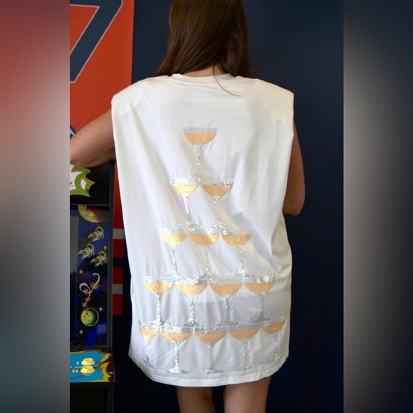 QUEEN OF SPARKLES | Dresses | Queen Of Sparkles Sequin Champagne Tower ...
